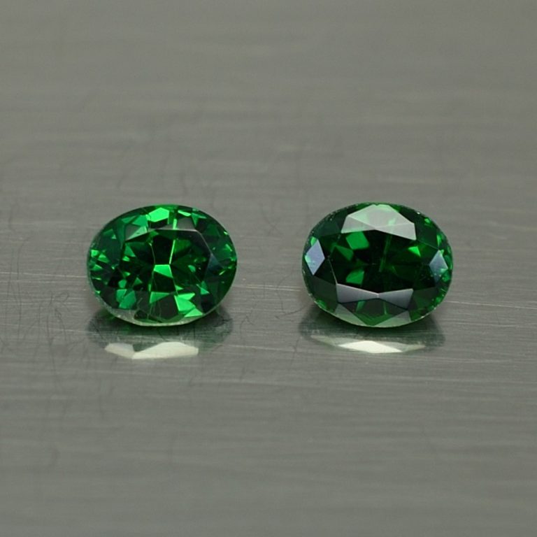 Tsavorite (Green Garnet) - Color First