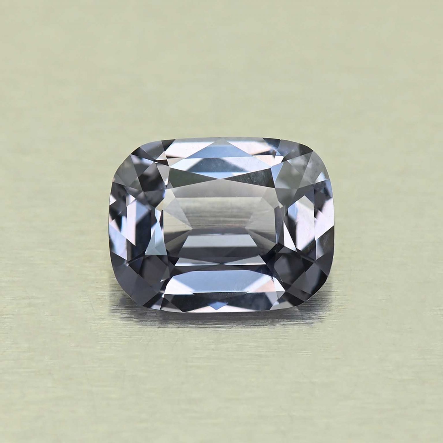 Grey Spinel - Color First